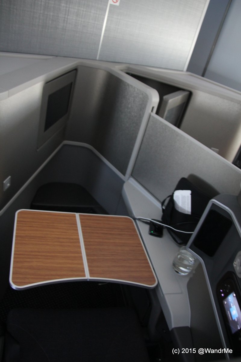 Where to sit on the American Airlines 787 Dreamliner - Wandering Aramean